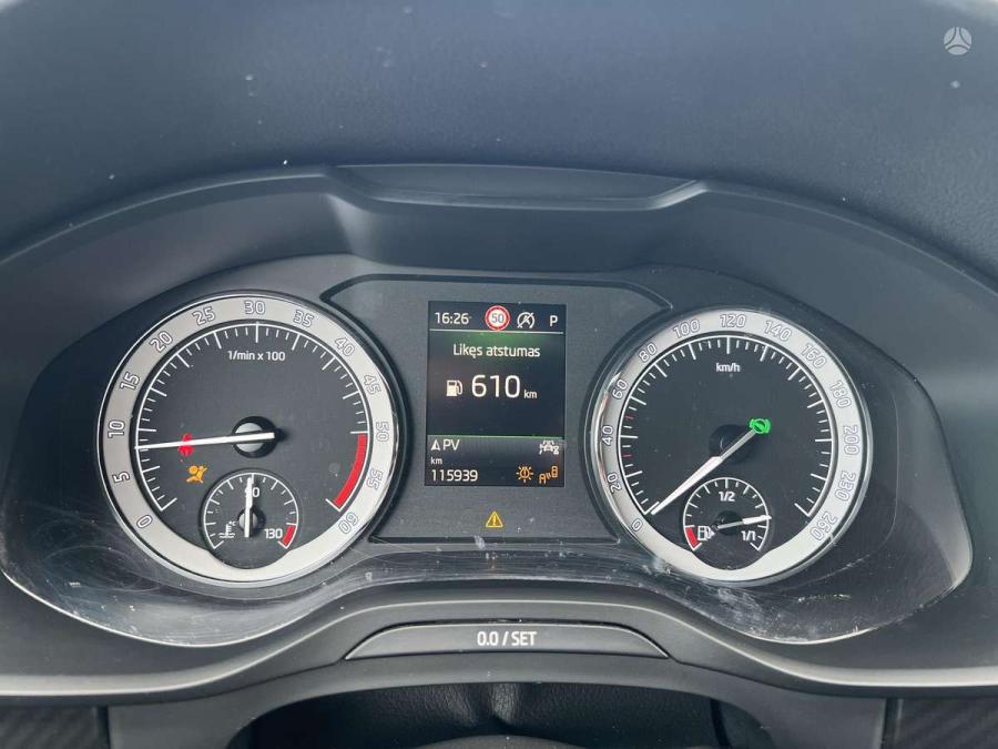 Red Skoda Kodiaq 2021 in Kaunas, with an engine capacity of 1.97 L and mileage of 115 thousand km for 14400 €, photo 40 on AUTOMOTO.COM.LV