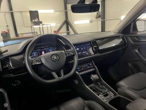 Красный Шкода Kodiaq 2021 в Вильнюс, объемом двигателя 1.98 л и пробегом 83 тыс. км за 22800 €, фото 23 на AUTOMOTO.COM.LV