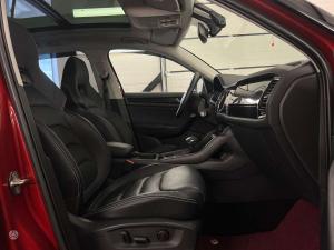 Красный Шкода Kodiaq 2021 в Вильнюс, объемом двигателя 1.98 л и пробегом 83 тыс. км за 22800 €, фото 37 на AUTOMOTO.COM.LV