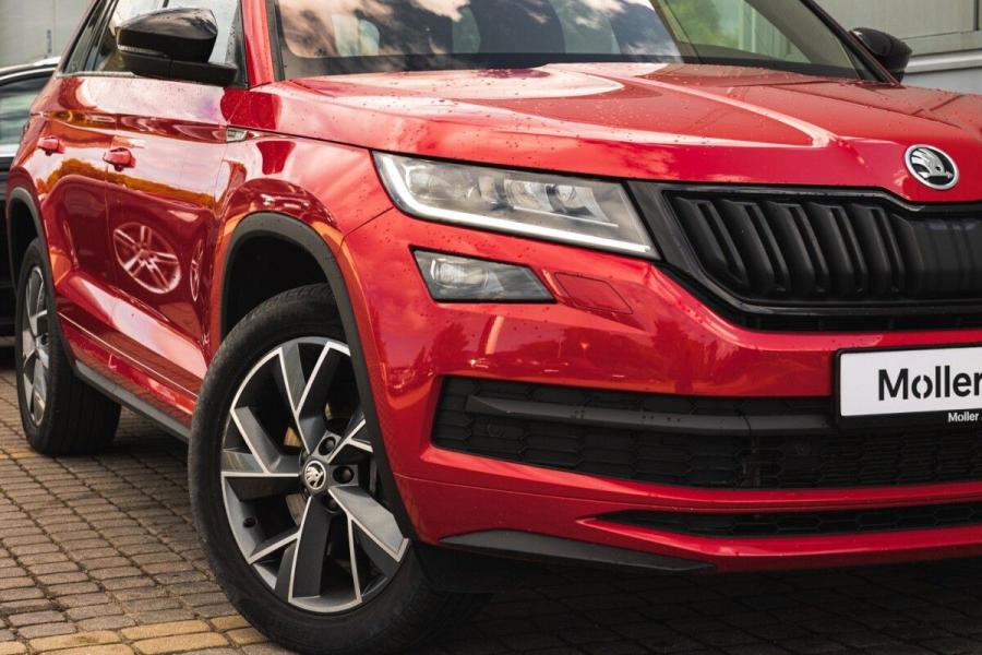 Красный Шкода Kodiaq 2021 в Вентспилс, объемом двигателя 2.00 л и пробегом 143 тыс. км за 28650 €, фото 13 на AUTOMOTO.COM.LV