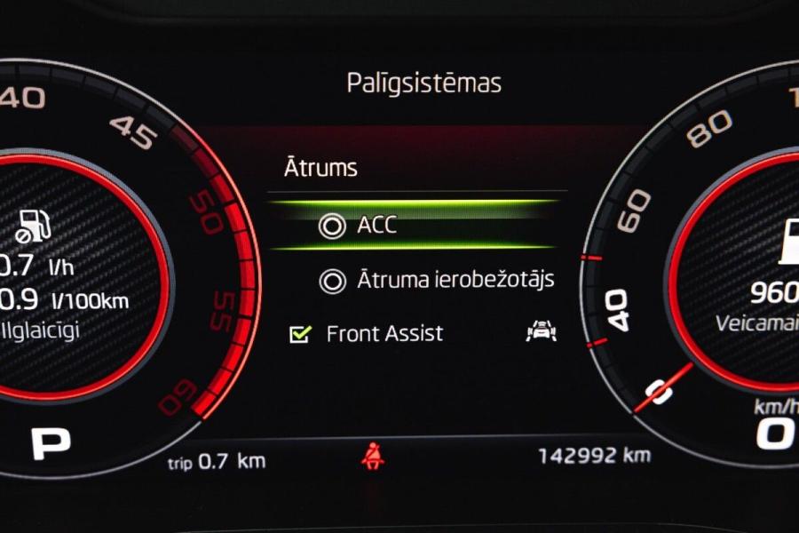 Красный Шкода Kodiaq 2021 в Вентспилс, объемом двигателя 2.00 л и пробегом 143 тыс. км за 28650 €, фото 25 на AUTOMOTO.COM.LV