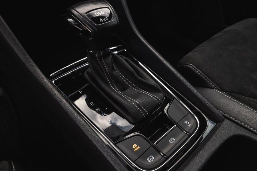 Красный Шкода Kodiaq 2021 в Вентспилс, объемом двигателя 2.00 л и пробегом 143 тыс. км за 28650 €, фото 28 на AUTOMOTO.COM.LV