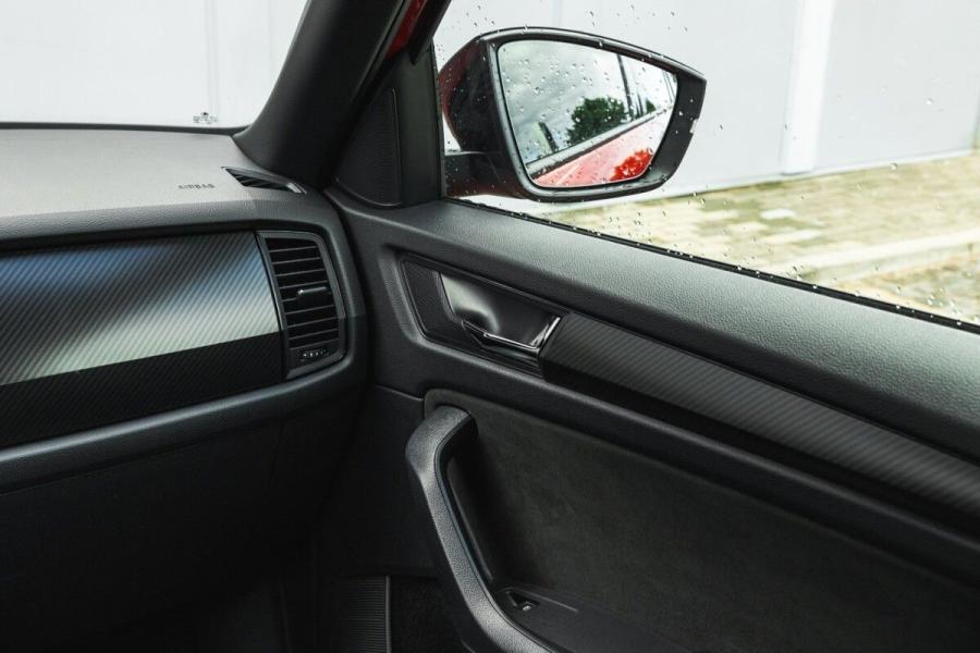 Красный Шкода Kodiaq 2021 в Вентспилс, объемом двигателя 2.00 л и пробегом 143 тыс. км за 28650 €, фото 33 на AUTOMOTO.COM.LV