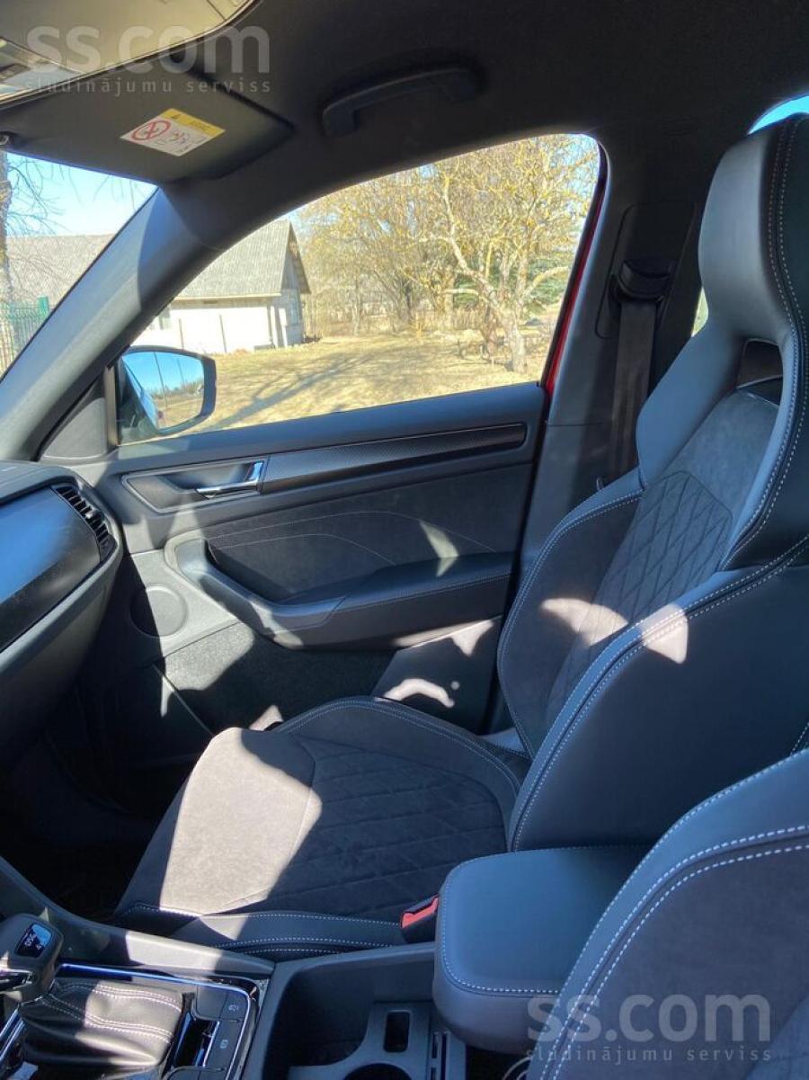 Red Skoda Kodiaq 2022 in Ogre, with an engine capacity of 2.00 L and mileage of 100 thousand km for 26500 €, photo 9 on AUTOMOTO.COM.LV