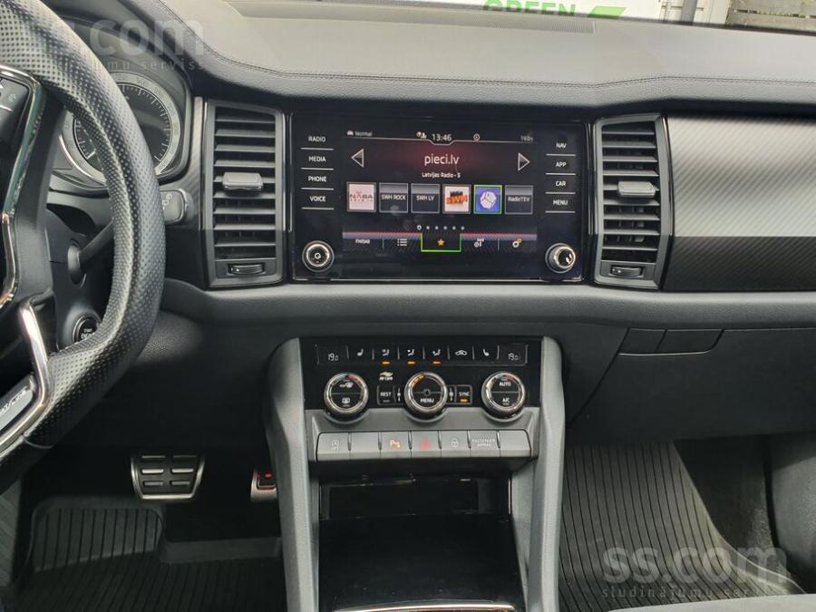 Красный Шкода Kodiaq 2022 в Рига, объемом двигателя 2.00 л и пробегом 101 тыс. км за 30900 €, фото 18 на AUTOMOTO.COM.LV