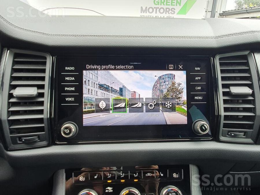 Красный Шкода Kodiaq 2022 в Рига, объемом двигателя 2.00 л и пробегом 101 тыс. км за 30900 €, фото 26 на AUTOMOTO.COM.LV