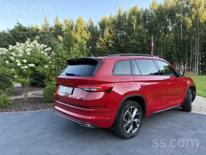Красный Шкода Kodiaq 2022 в Валмиера, объемом двигателя 2.00 л и пробегом 73 тыс. км за 30500 €, фото 6 на AUTOMOTO.COM.LV