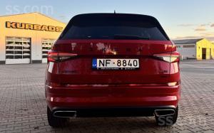 Red Skoda Kodiaq 2022 in Riga, with an engine capacity of 2.00 L and mileage of 95 thousand km for 34900 €, photo 6 on AUTOMOTO.COM.LV