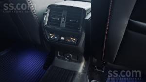 Red Skoda Kodiaq 2022 in Riga, with an engine capacity of 2.00 L and mileage of 95 thousand km for 34900 €, photo 8 on AUTOMOTO.COM.LV