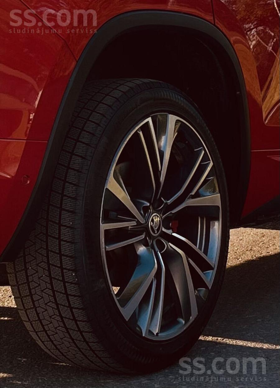 Red Skoda Kodiaq 2022 in Riga, with an engine capacity of 2.00 L and mileage of 95 thousand km for 34900 €, photo 14 on AUTOMOTO.COM.LV