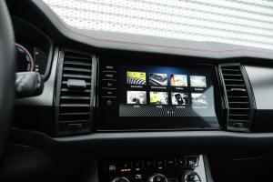 Sarkans Skoda Kodiaq 2022 Mārupe, ar dzinēja tilpumu 2.00 L un nobraukumu 97 tūkst. km par 32450 €, foto 22 vietnē AUTOMOTO.COM.LV