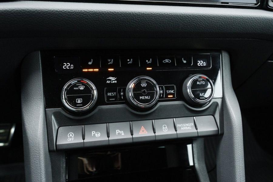 Sarkans Skoda Kodiaq 2022 Mārupe, ar dzinēja tilpumu 2.00 L un nobraukumu 97 tūkst. km par 32450 €, foto 30 vietnē AUTOMOTO.COM.LV