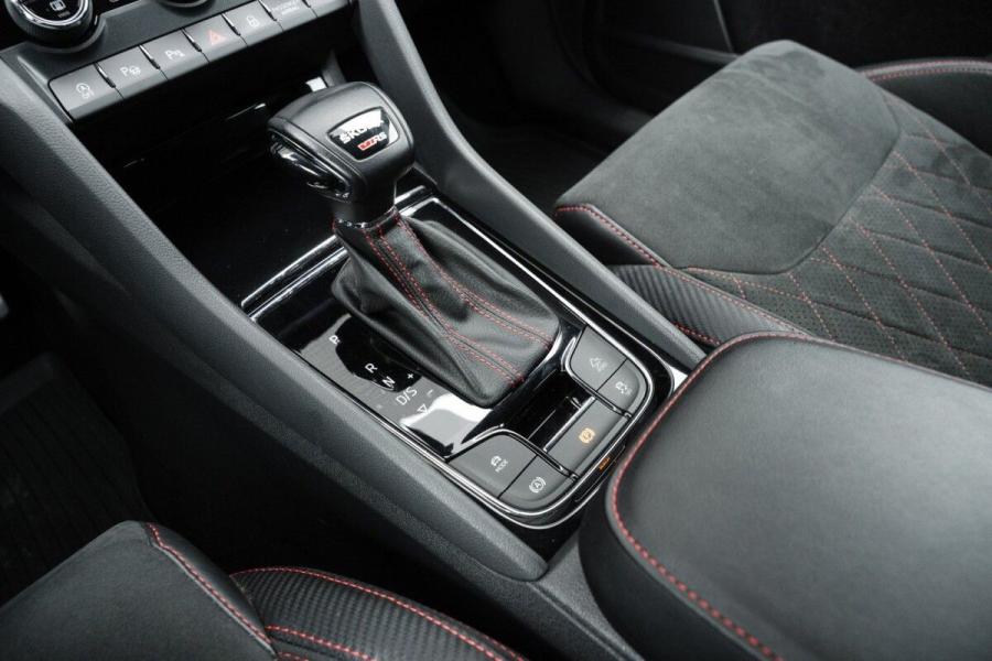 Sarkans Skoda Kodiaq 2022 Mārupe, ar dzinēja tilpumu 2.00 L un nobraukumu 97 tūkst. km par 32450 €, foto 31 vietnē AUTOMOTO.COM.LV