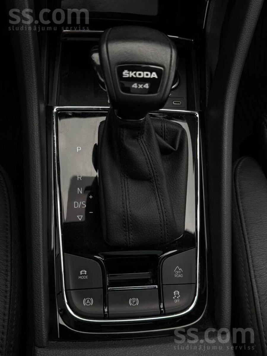 Красный Шкода Kodiaq 2023 в Рига, объемом двигателя 2.00 л и пробегом 127 тыс. км за 30500 €, фото 27 на AUTOMOTO.COM.LV