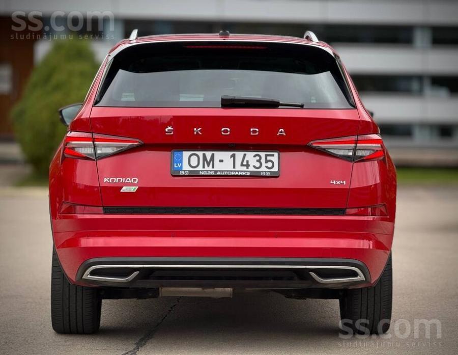 Красный Шкода Kodiaq 2023 в Рига, объемом двигателя 2.00 л и пробегом 127 тыс. км за 29950 €, фото 6 на AUTOMOTO.COM.LV