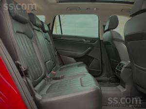 Красный Шкода Kodiaq 2023 в Рига, объемом двигателя 2.00 л и пробегом 127 тыс. км за 29950 €, фото 28 на AUTOMOTO.COM.LV