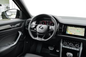 Red Skoda Kodiaq 2023 in Riga, with an engine capacity of 2.00 L and mileage of 73 thousand km for 33450 €, photo 8 on AUTOMOTO.COM.LV