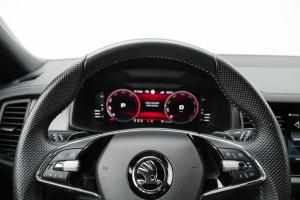 Red Skoda Kodiaq 2023 in Riga, with an engine capacity of 2.00 L and mileage of 73 thousand km for 33450 €, photo 10 on AUTOMOTO.COM.LV
