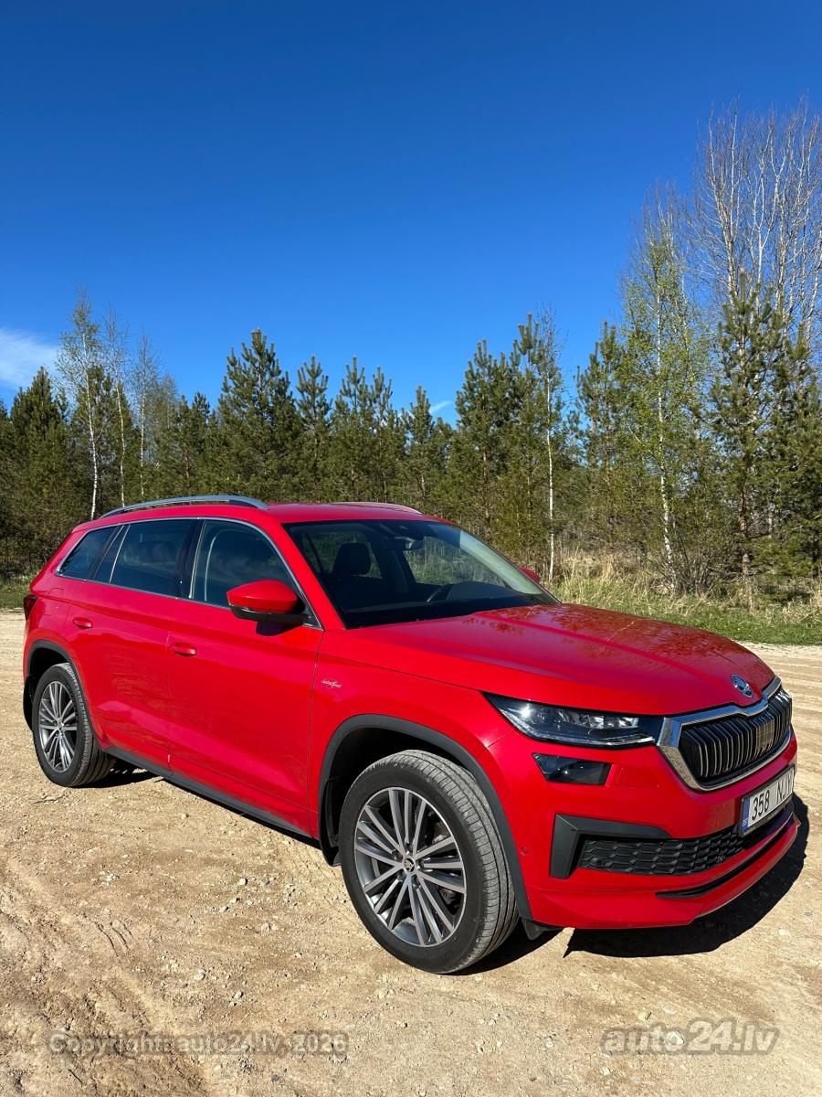 Red Skoda Kodiaq 2023 in Tallinn, with an engine capacity of 2.00 L and mileage of 95 thousand km for 35000 €, photo 3 on AUTOMOTO.COM.LV