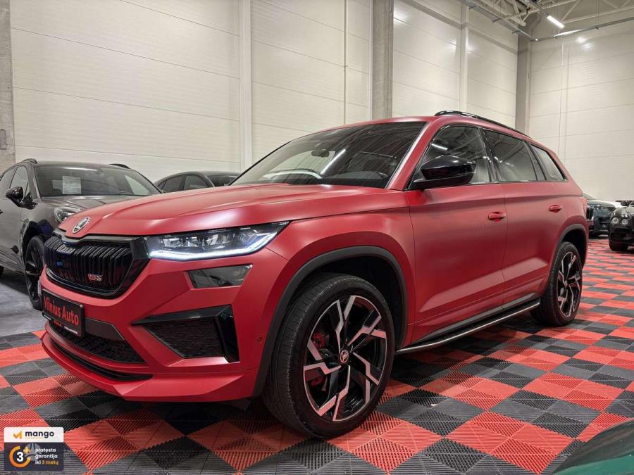 Red Skoda Kodiaq 2023 in Vilnius, with an engine capacity of 1.98 L and mileage of 82 thousand km for 39990 €, photo 1 on AUTOMOTO.COM.LV