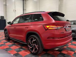 Red Skoda Kodiaq 2023 in Vilnius, with an engine capacity of 1.98 L and mileage of 82 thousand km for 39990 €, photo 7 on AUTOMOTO.COM.LV