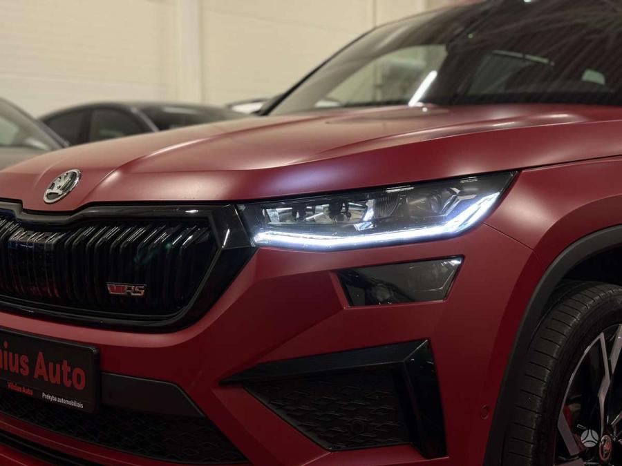 Red Skoda Kodiaq 2023 in Vilnius, with an engine capacity of 1.98 L and mileage of 82 thousand km for 39990 €, photo 8 on AUTOMOTO.COM.LV