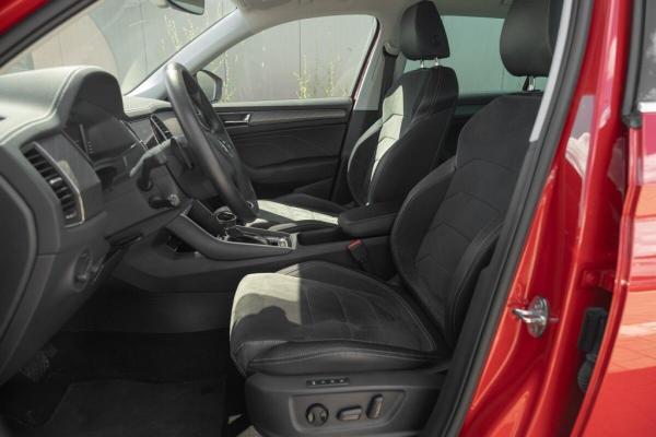 Sarkans Skoda Kodiaq 2024 Viļņa, ar dzinēja tilpumu 2.00 L un nobraukumu 59 tūkst. km par 32200 €, foto 10 vietnē AUTOMOTO.COM.LV
