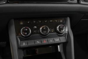 Красный Шкода Kodiaq 2024 в Вильнюс, объемом двигателя 2.00 л и пробегом 59 тыс. км за 32200 €, фото 14 на AUTOMOTO.COM.LV