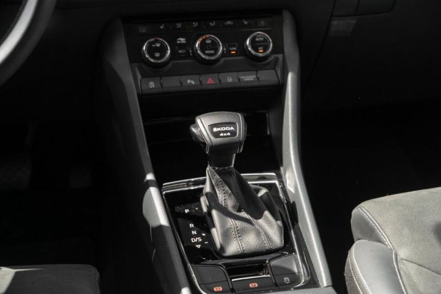 Красный Шкода Kodiaq 2024 в Вильнюс, объемом двигателя 2.00 л и пробегом 59 тыс. км за 32200 €, фото 13 на AUTOMOTO.COM.LV