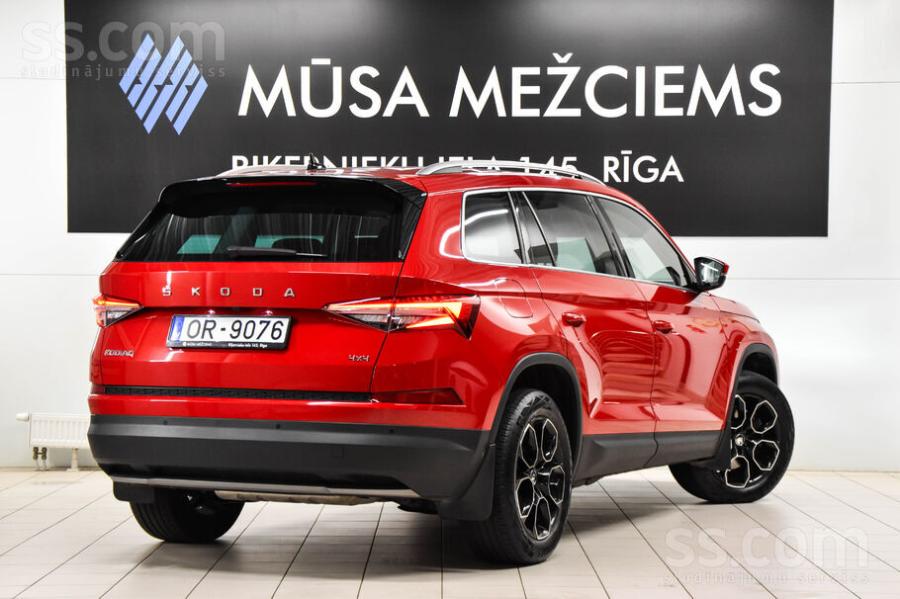 Красный Шкода Kodiaq 2024 в Рига, объемом двигателя 2.00 л и пробегом 40 тыс. км за 32890 €, фото 9 на AUTOMOTO.COM.LV