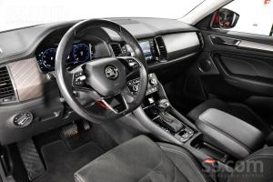 Красный Шкода Kodiaq 2024 в Рига, объемом двигателя 2.00 л и пробегом 40 тыс. км за 32890 €, фото 13 на AUTOMOTO.COM.LV