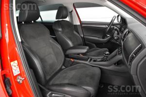 Красный Шкода Kodiaq 2024 в Рига, объемом двигателя 2.00 л и пробегом 40 тыс. км за 32890 €, фото 17 на AUTOMOTO.COM.LV