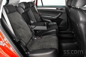 Красный Шкода Kodiaq 2024 в Рига, объемом двигателя 2.00 л и пробегом 40 тыс. км за 32890 €, фото 18 на AUTOMOTO.COM.LV