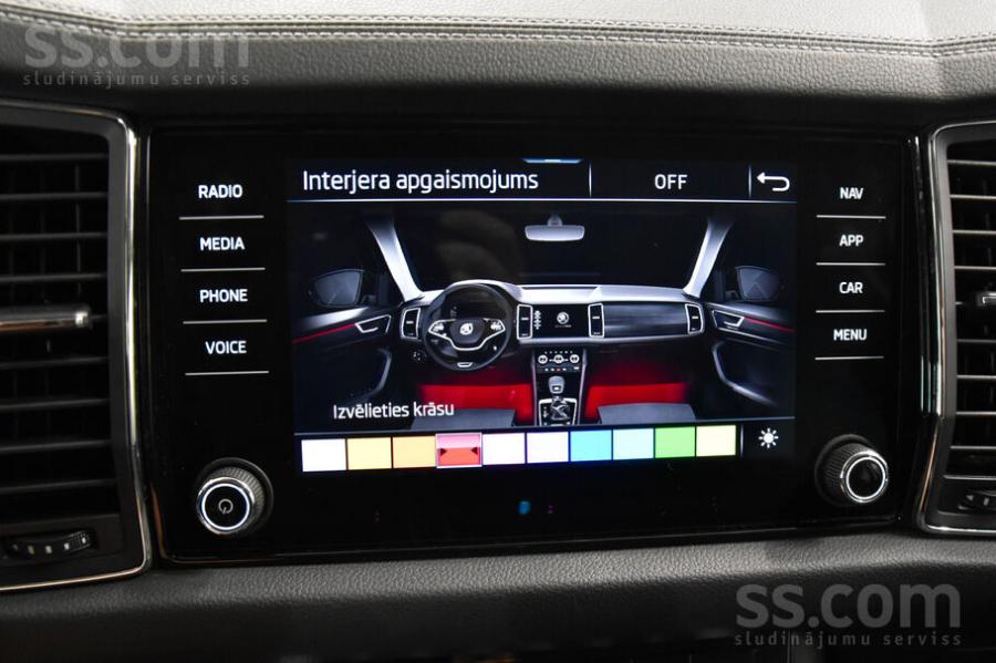 Красный Шкода Kodiaq 2024 в Рига, объемом двигателя 2.00 л и пробегом 40 тыс. км за 32890 €, фото 30 на AUTOMOTO.COM.LV