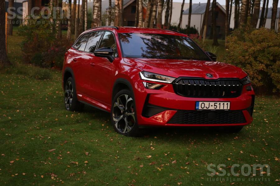 Sarkans Skoda Kodiaq 2025 Rīga, ar dzinēja tilpumu 2.00 L un nobraukumu 28 tūkst. km par 51000 €, foto 3 vietnē AUTOMOTO.COM.LV