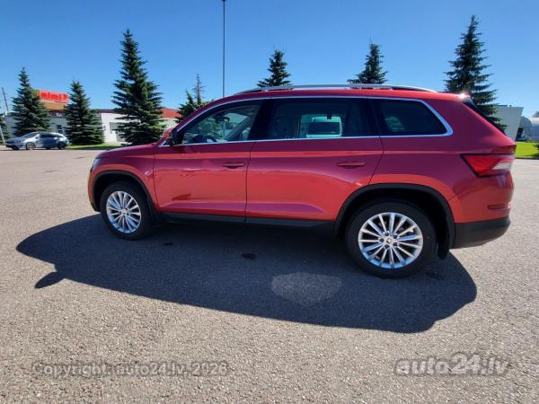 Red Skoda Kodiaq 2017 in Tallinn, with an engine capacity of 2.00 L and mileage of 232 thousand km for 17000 €, photo 3 on AUTOMOTO.COM.LV