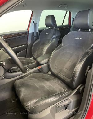 Red Skoda Kodiaq 2018 in Tallinn, with an engine capacity of 2.00 L and mileage of 97 thousand km for 19990 €, photo 8 on AUTOMOTO.COM.LV