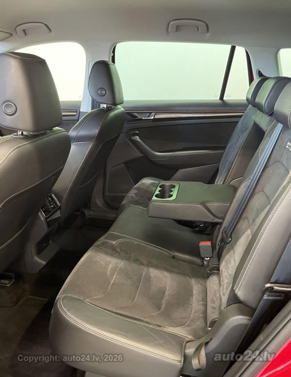 Sarkans Skoda Kodiaq 2018 Tallina, ar dzinēja tilpumu 2.00 L un nobraukumu 97 tūkst. km par 19990 €, foto 8 vietnē AUTOMOTO.COM.LV