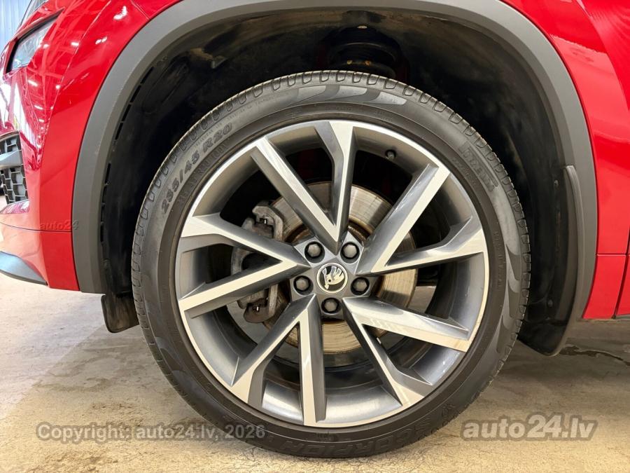 Красный Шкода Kodiaq 2018 в Таллин, объемом двигателя 2.00 л и пробегом 110 тыс. км за 24900 €, фото 11 на AUTOMOTO.COM.LV