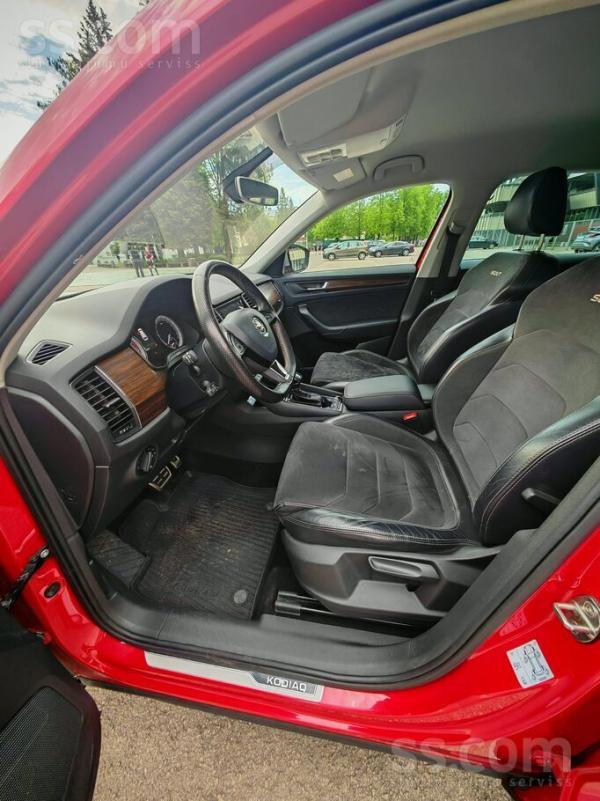 Red Skoda Kodiaq 2018 in Riga, with an engine capacity of 1.50 L and mileage of 88 thousand km for 25500 €, photo 8 on AUTOMOTO.COM.LV