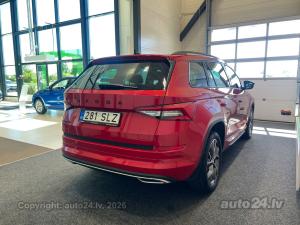Red Skoda Kodiaq 2021 in Rakvere, with an engine capacity of 2.00 L and mileage of 86 thousand km for 27400 €, photo 5 on AUTOMOTO.COM.LV