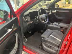 Red Skoda Kodiaq 2026 in Tallinn, with an engine capacity of 2.00 L and mileage of 0 thousand km for 49900 €, photo 7 on AUTOMOTO.COM.LV