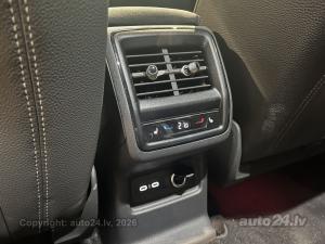 Red Skoda Kodiaq 2026 in Tallinn, with an engine capacity of 2.00 L and mileage of 0 thousand km for 49900 €, photo 17 on AUTOMOTO.COM.LV