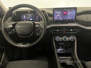 Sarkans Skoda Kodiaq 2026 Tallina, ar dzinēja tilpumu 1.50 L un nobraukumu 2 tūkst. km par 41900 €, foto 12 vietnē AUTOMOTO.COM.LV