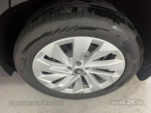 Sarkans Skoda Kodiaq 2026 Tallina, ar dzinēja tilpumu 1.50 L un nobraukumu 2 tūkst. km par 41900 €, foto 28 vietnē AUTOMOTO.COM.LV
