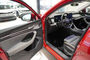 Red Skoda Kodiaq 2026 in Tallinn, with an engine capacity of 1.50 L and mileage of 2 thousand km for 41900 €, photo 13 on AUTOMOTO.COM.LV