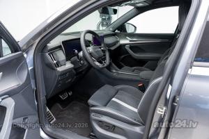 Skoda Kodiaq 2026 Jehvi, ar dzinēja tilpumu 1.50 L un nobraukumu 253 tūkst. km par 55500 €, foto 12 vietnē AUTOMOTO.COM.LV
