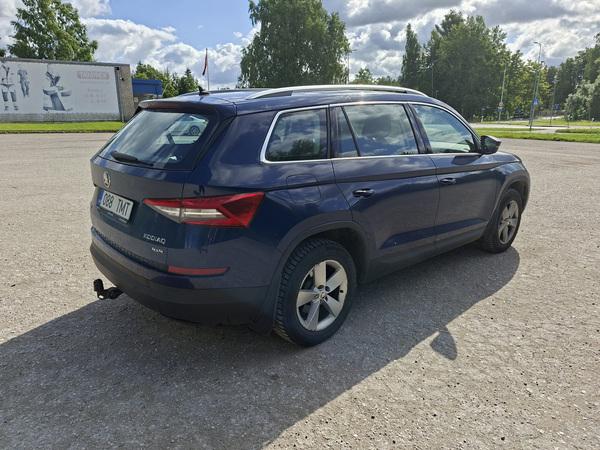 Skoda Kodiaq 2017 Paide, ar dzinēja tilpumu 2.00 L un nobraukumu 137 tūkst. km par 22500 €, foto 4 vietnē AUTOMOTO.COM.LV