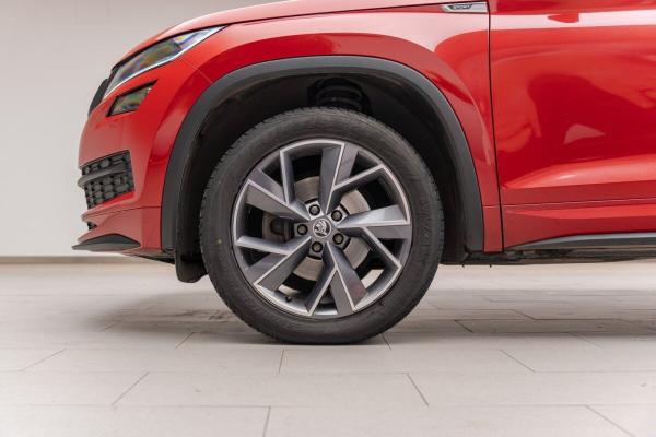 Skoda Kodiaq 2021 in Peetri, with an engine capacity of 2.00 L and mileage of 169 thousand km for 23900 €, photo 11 on AUTOMOTO.COM.LV