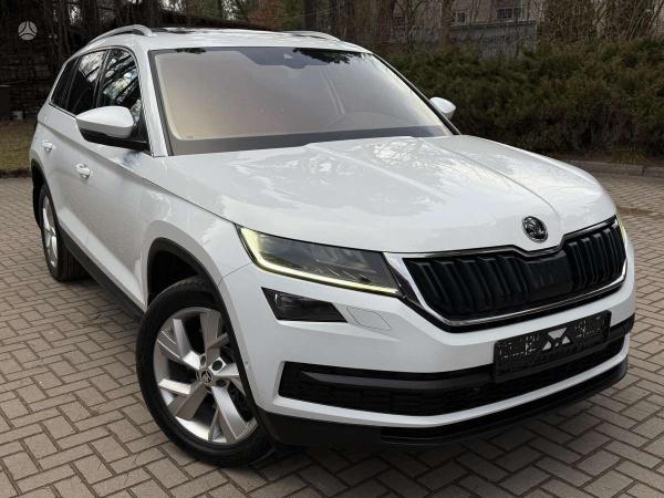 White Skoda Kodiaq 2017 in Prienai, with an engine capacity of 1.97 L and mileage of 247 thousand km for 16950 €, photo 5 on AUTOMOTO.COM.LV